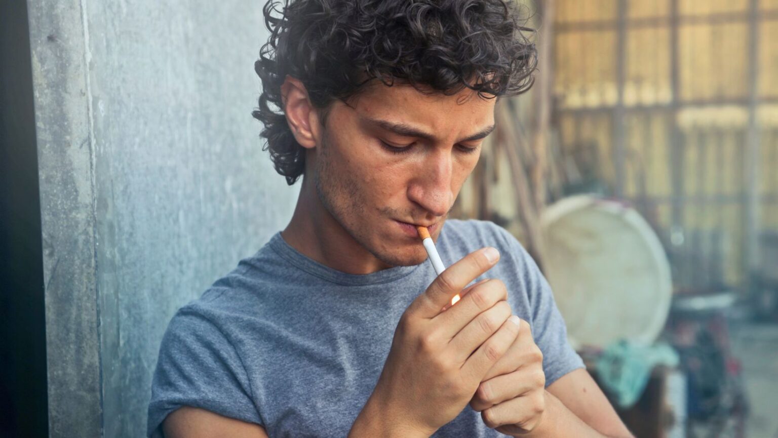 Guide to Smoking Etiquette in Different Cultures Abroad - Freeworlder